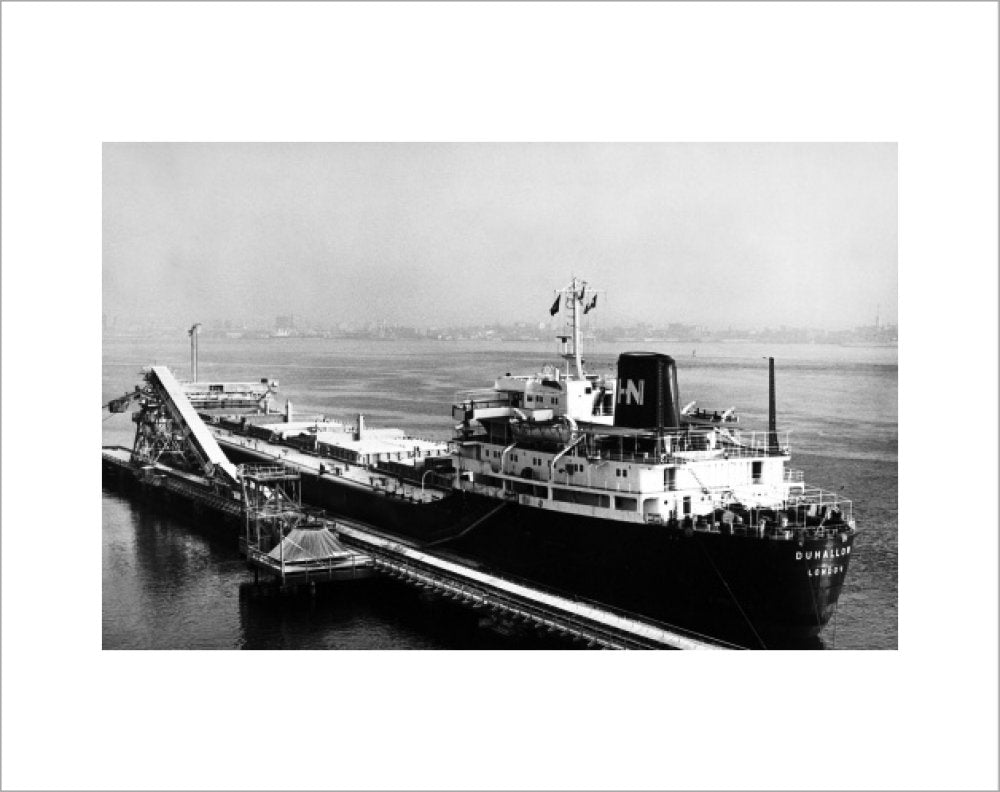 DUHALLOW in port – P&O Heritage Prints