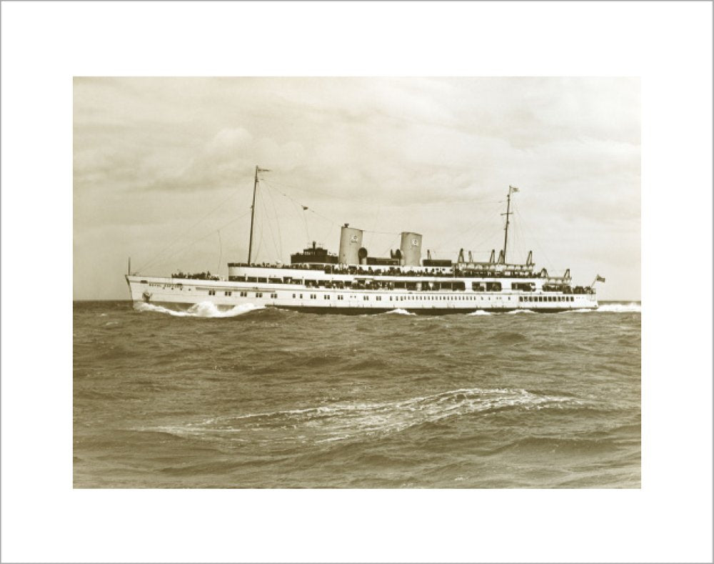 ROYAL DAFFODIL in the Channel. – P&O Heritage Prints